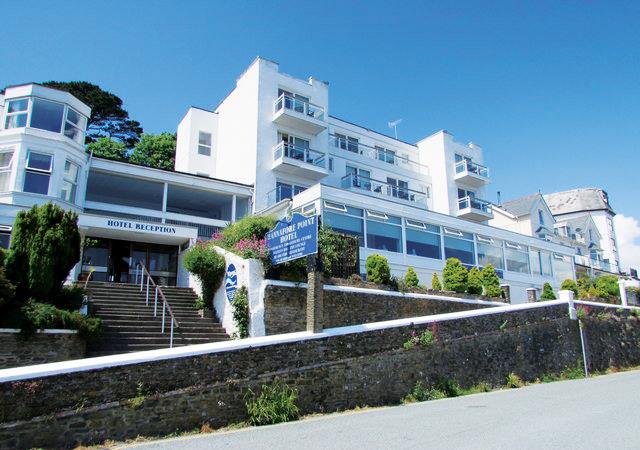 Looe, Cornwall, Hannafore Point Hotel (D)