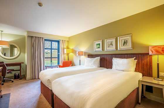 Five Lakes Resort, Essex (K)